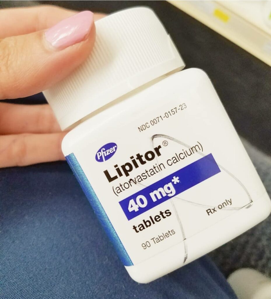 Atorvastatin Lipitor 10mg film-coated tablets for sale